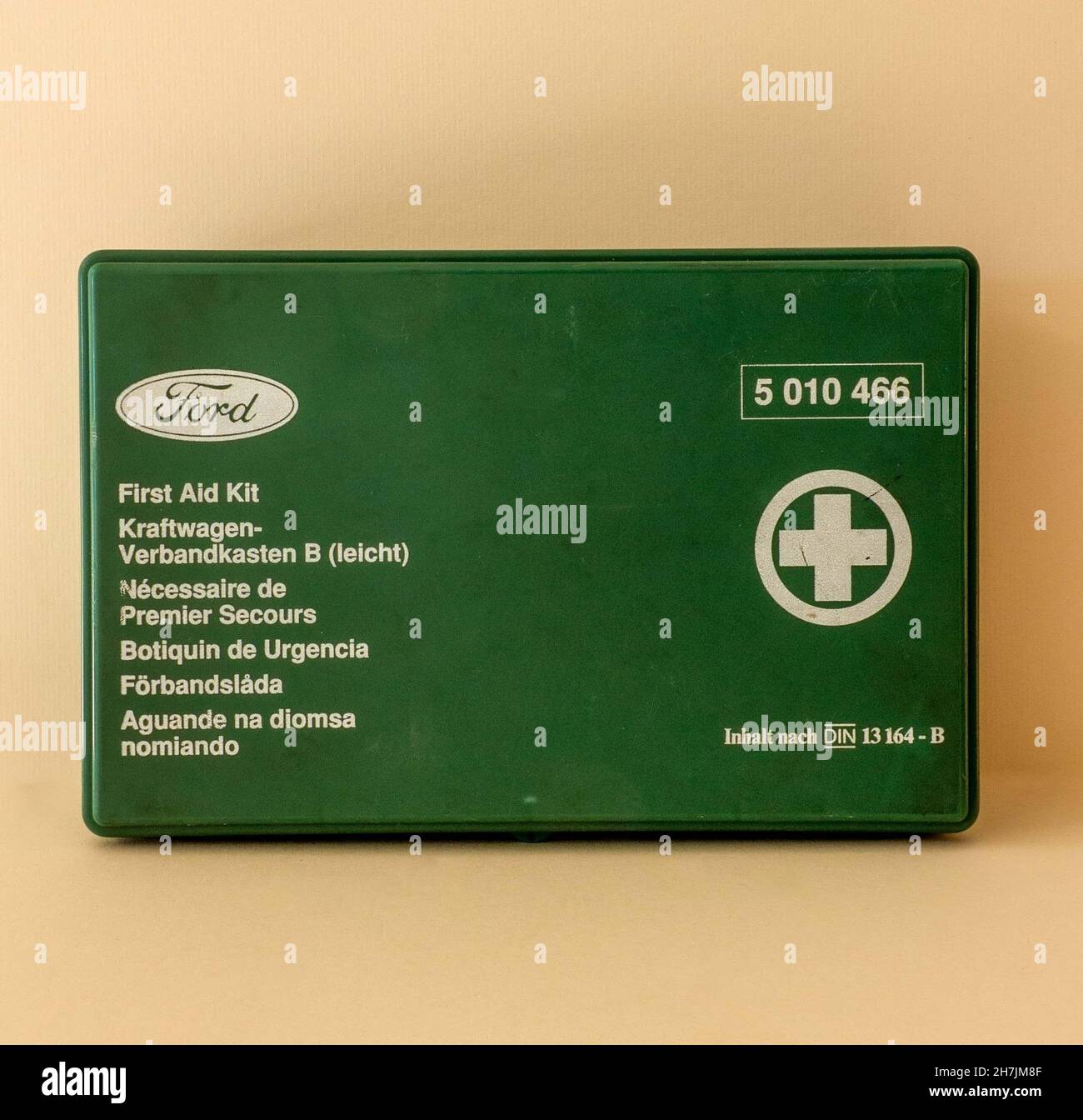 First aid box hi-res stock photography and images - Alamy