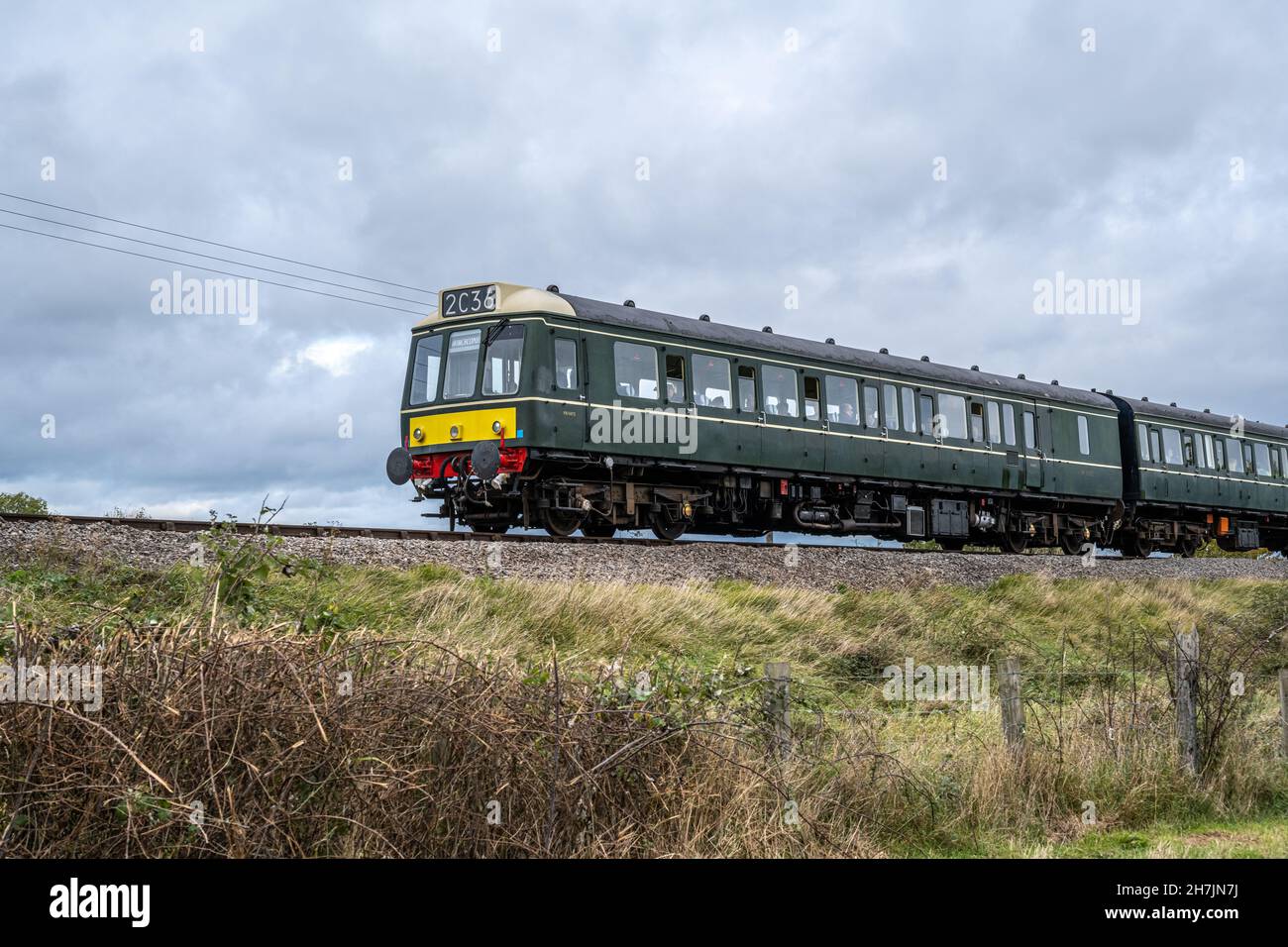 Diesel multiple unit hi-res stock photography and images - Alamy