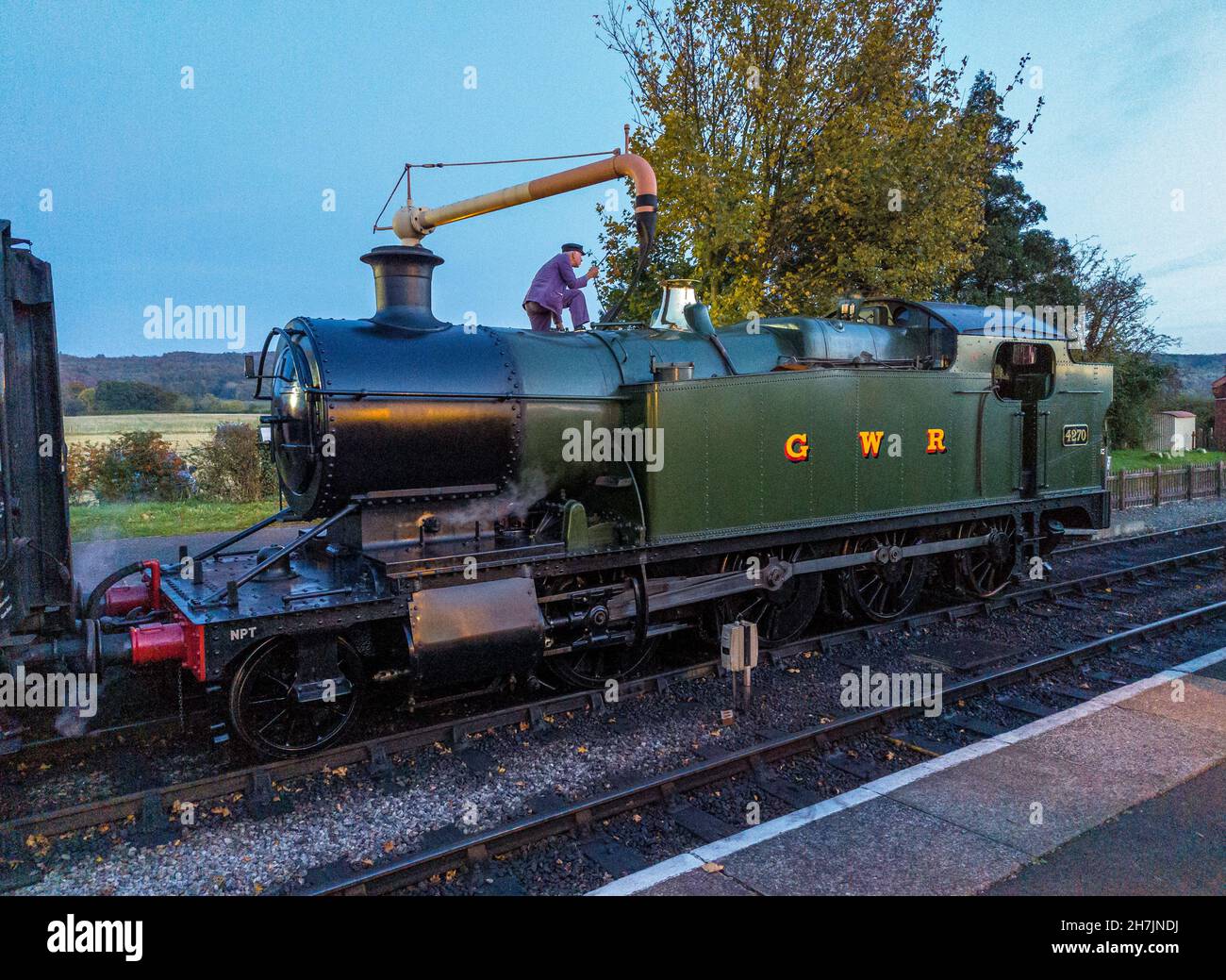 Gwr steam train hi-res stock photography and images - Alamy