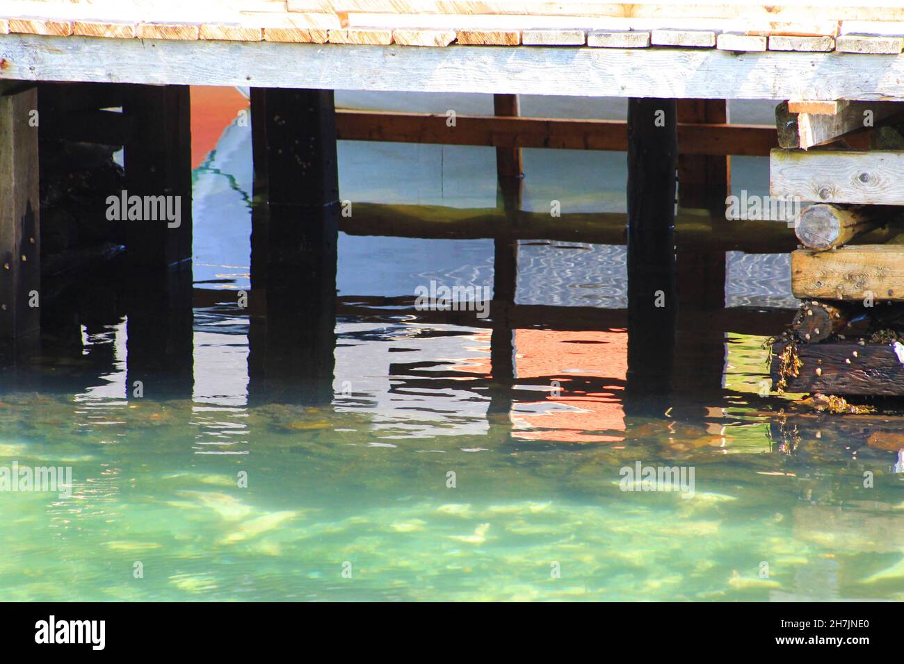 Pilings in the water hi-res stock photography and images - Alamy