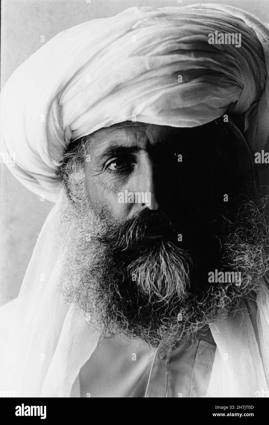 Elderly pakistani Black and White Stock Photos & Images - Alamy