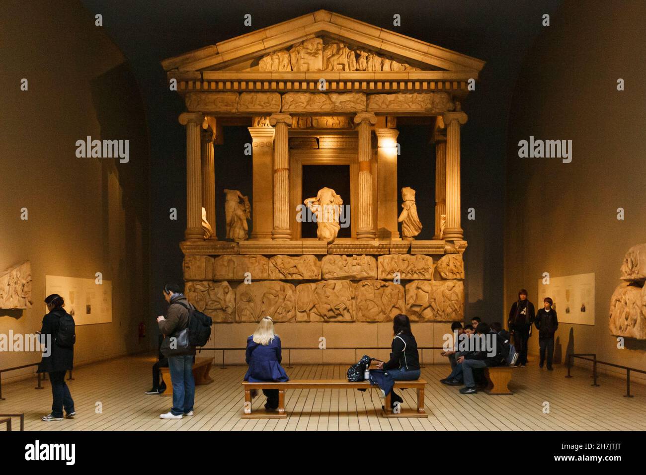 British tourist greece hi-res stock photography and images - Alamy