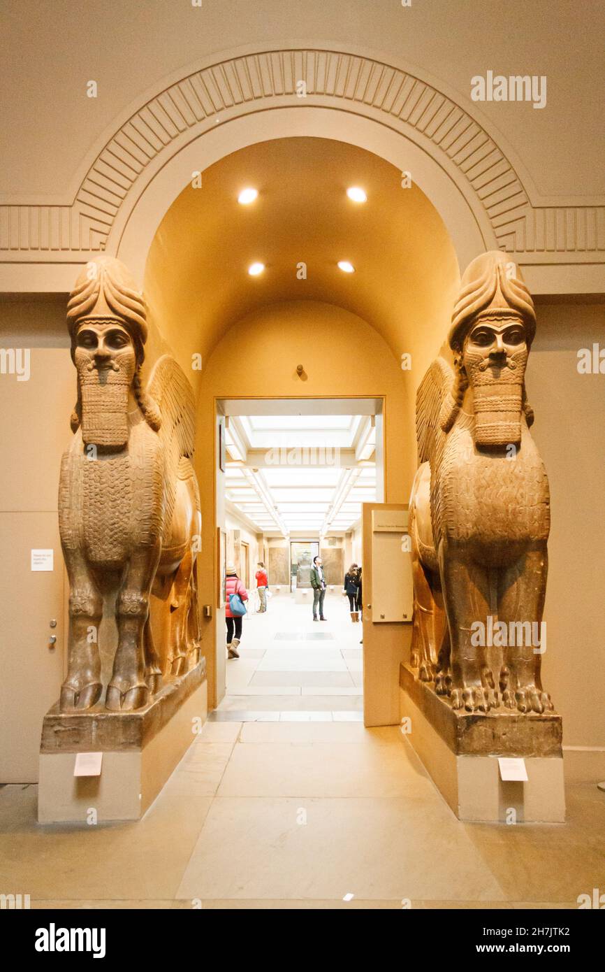 Assyria glass hi-res stock photography and images - Alamy