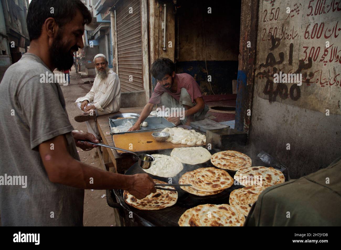 Lyari hi-res stock photography and images - Alamy