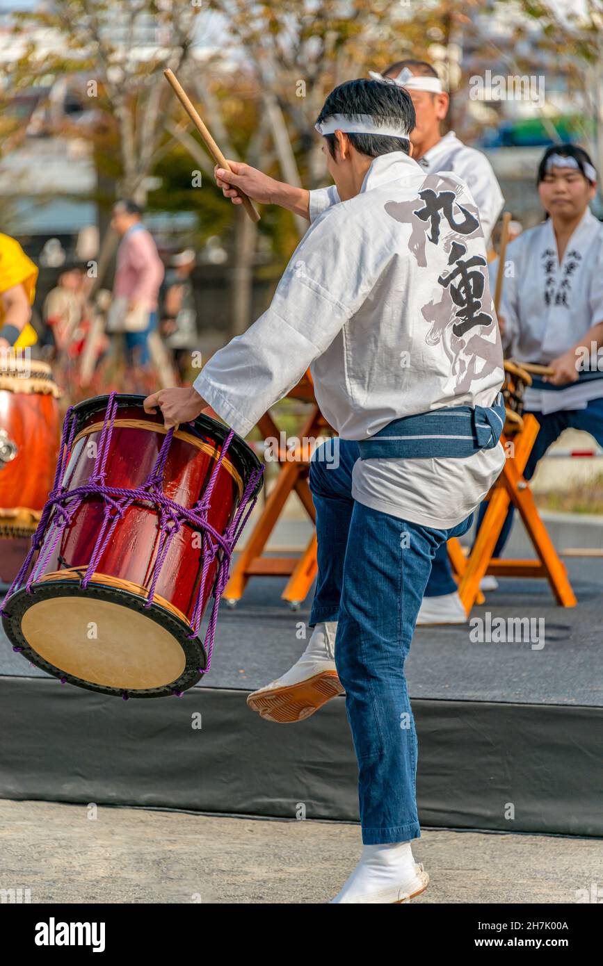 Traditional taiko drummers during a competition in Tokyo, Japan Stock ...