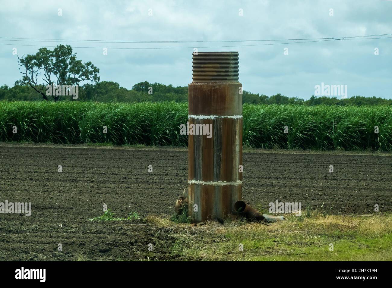 Concrete irrigation scheme outlet to water sugarcane fields Stock Photo ...