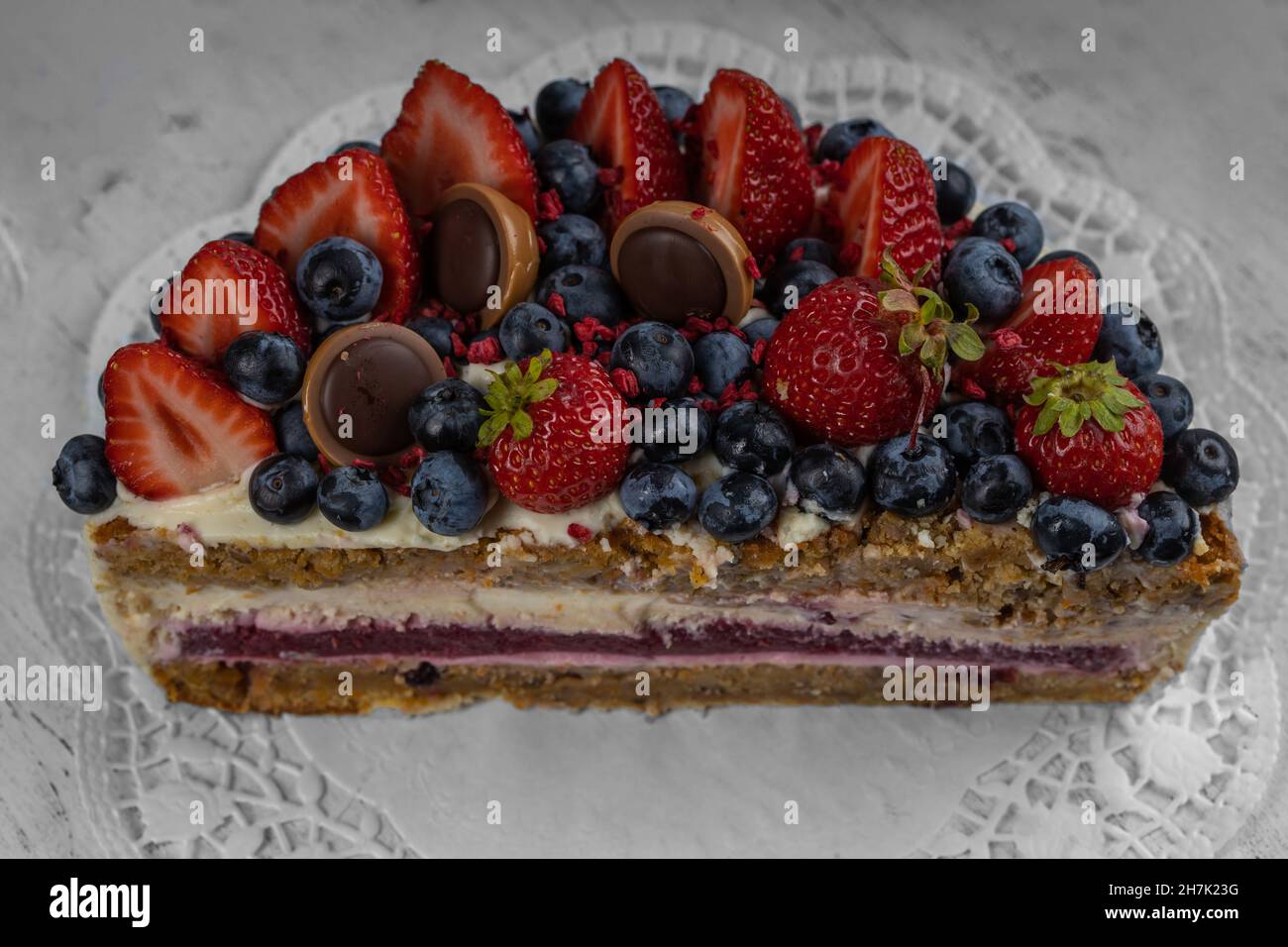 Multi layered birthday cake hi-res stock photography and images - Alamy