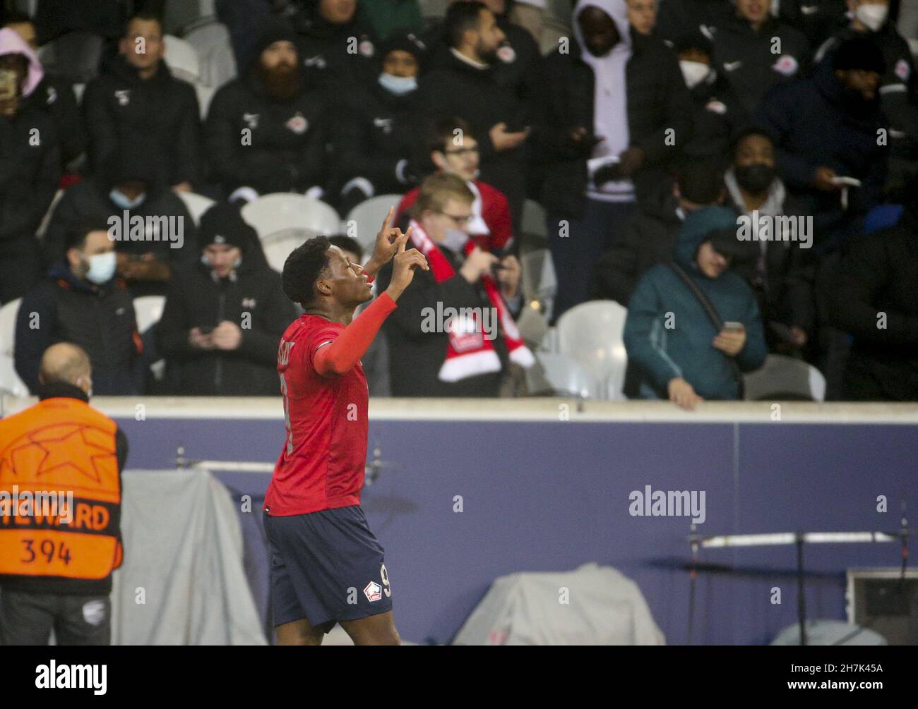 Jonathan david lille uefa goal hi-res stock photography and images - Alamy