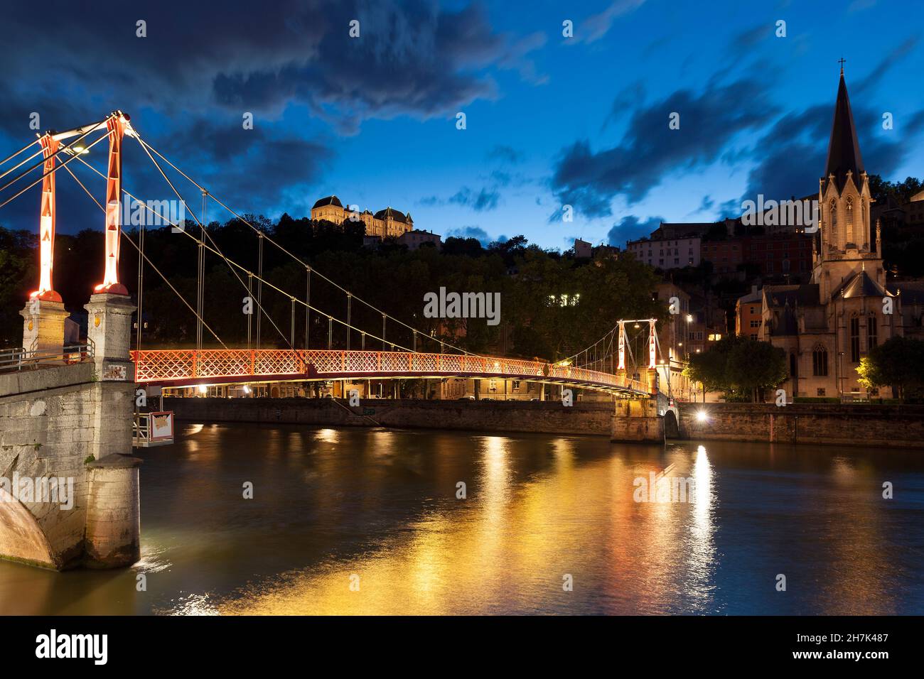 Lyon red bridge hi-res stock photography and images - Alamy