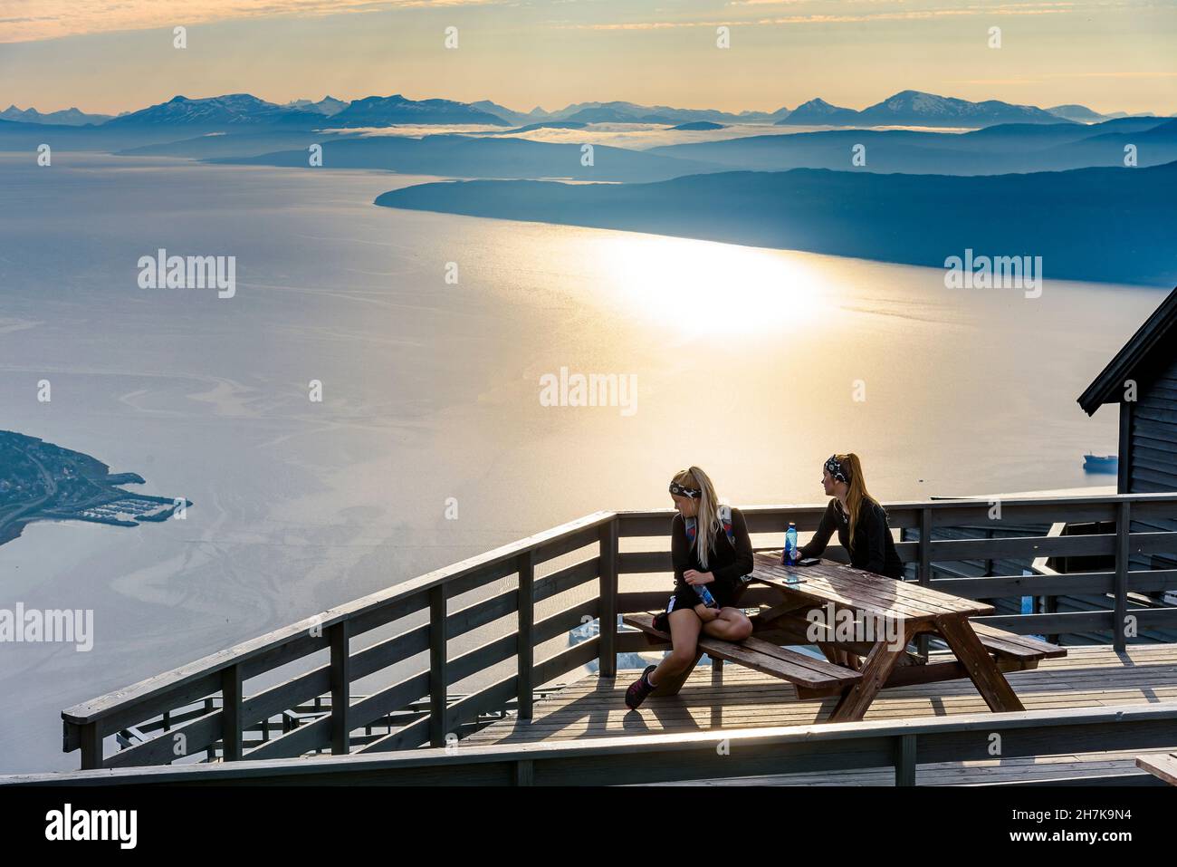 Two young women on terrace, from Fagernesfjell you have a great view of ...