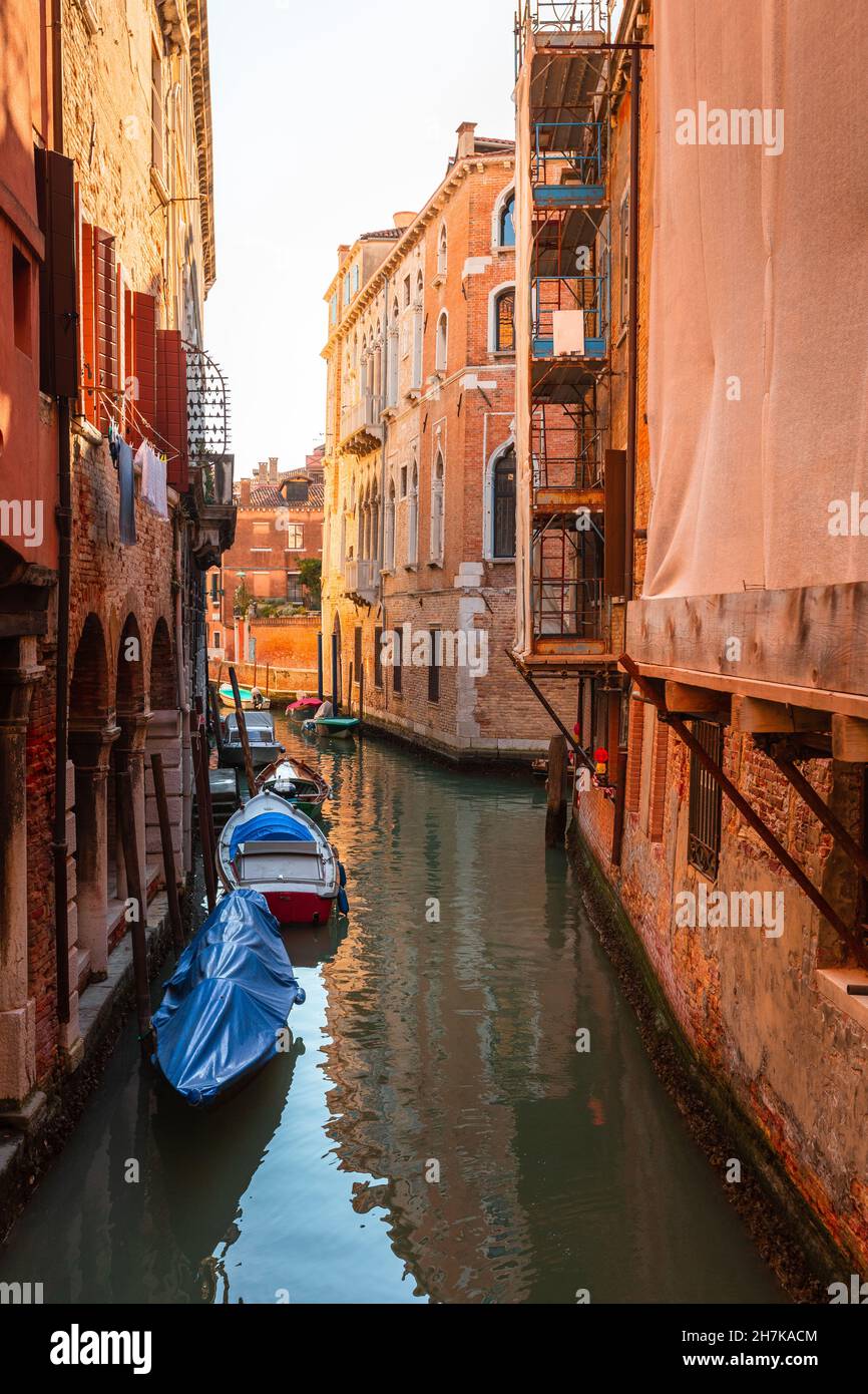 World famous water channels of Venezia, Veneto, Italy Stock Photo - Alamy