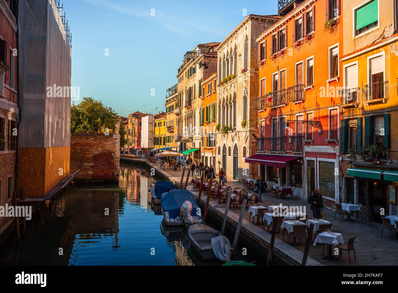 World famous water channels of Venezia, Veneto, Italy Stock Photo - Alamy