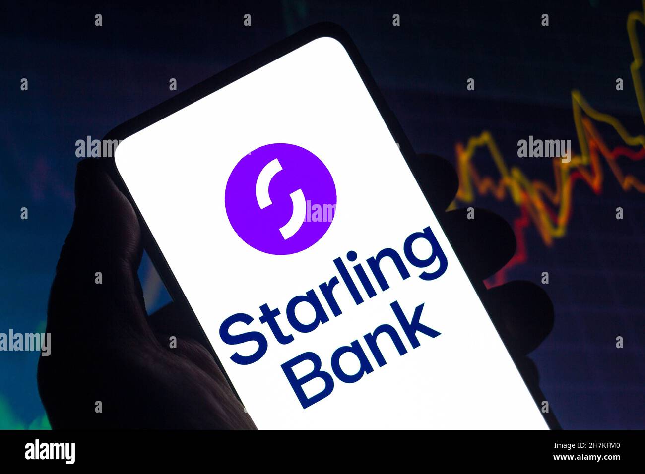 Starling logo hi-res stock photography and images - Alamy