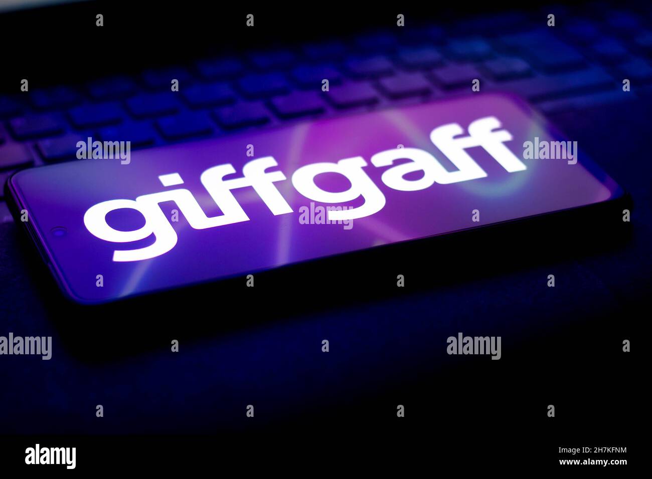 Giffgaff logo hi-res stock photography and images - Alamy