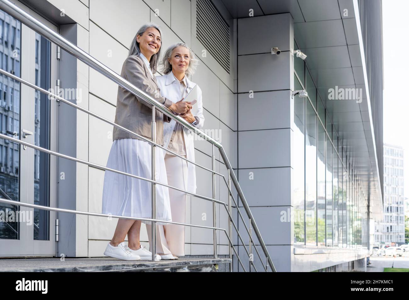 Building exterior architecture standing looking railing hi-res stock ...