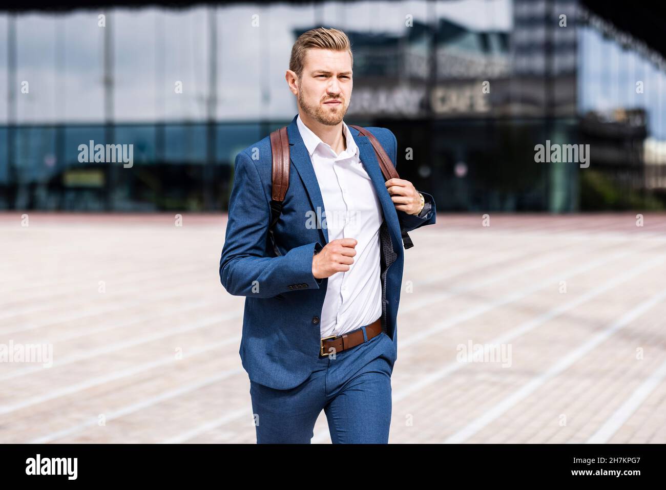 Professional people running hi-res stock photography and images - Alamy