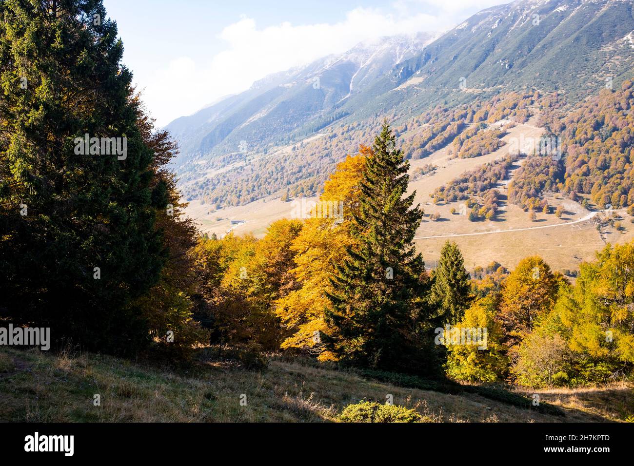 Monte baldo mountain range hi-res stock photography and images - Alamy