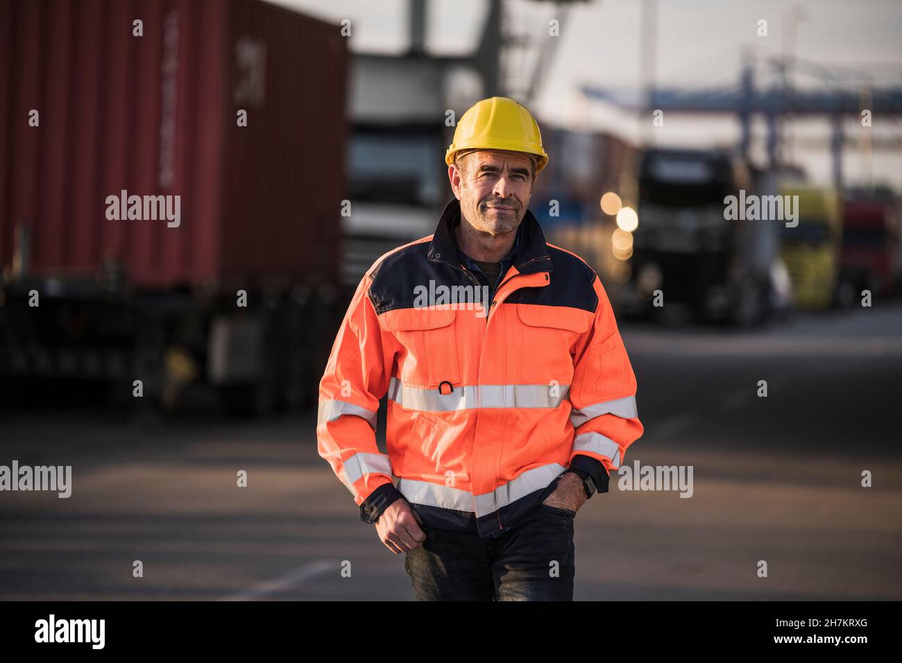 Pocket dock hi-res stock photography and images - Alamy