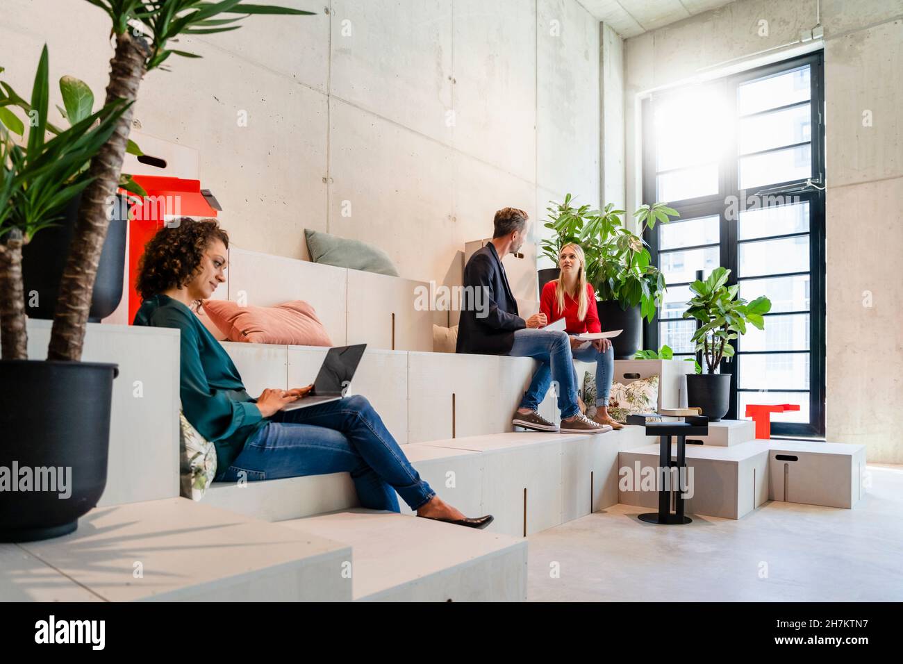 Coworking space backlit hi-res stock photography and images - Alamy