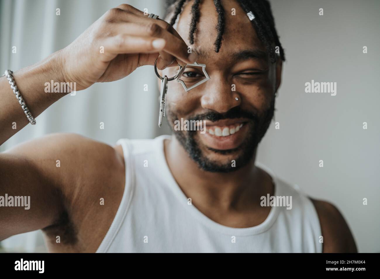 House shape key on hi-res stock photography and images - Alamy