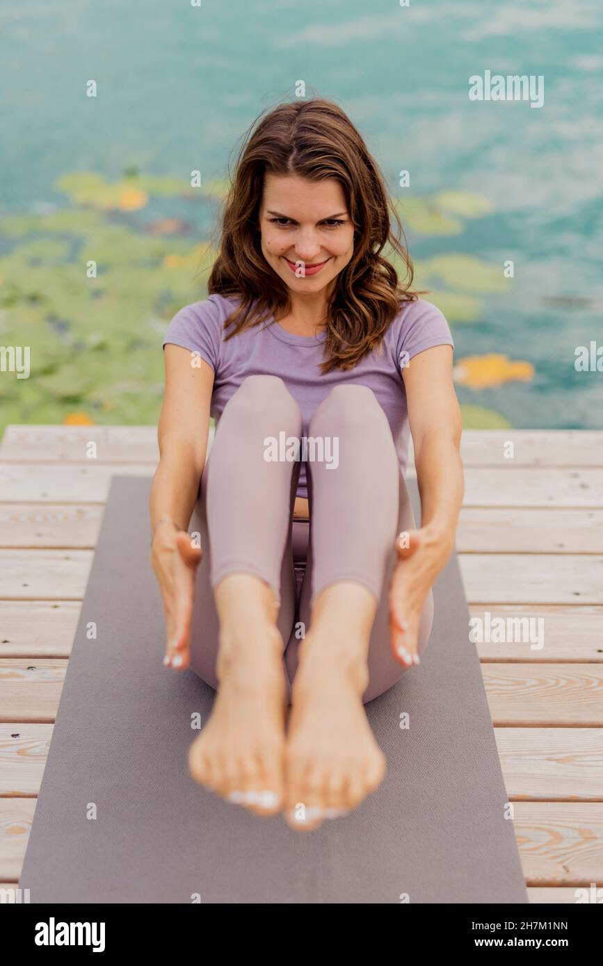 Woman sit hi-res stock photography and images - Alamy