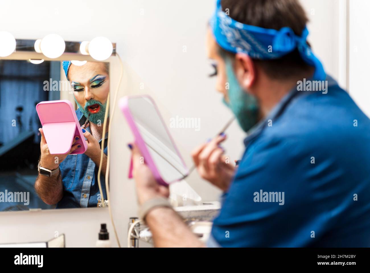 Drag queen man hi-res stock photography and images - Alamy