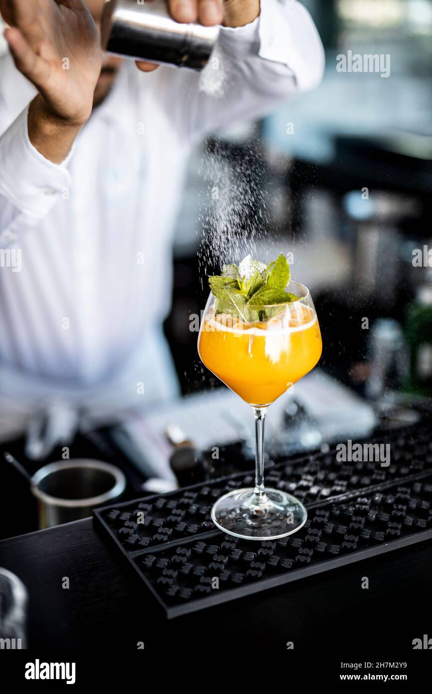 Alcohol chef hi-res stock photography and images - Alamy