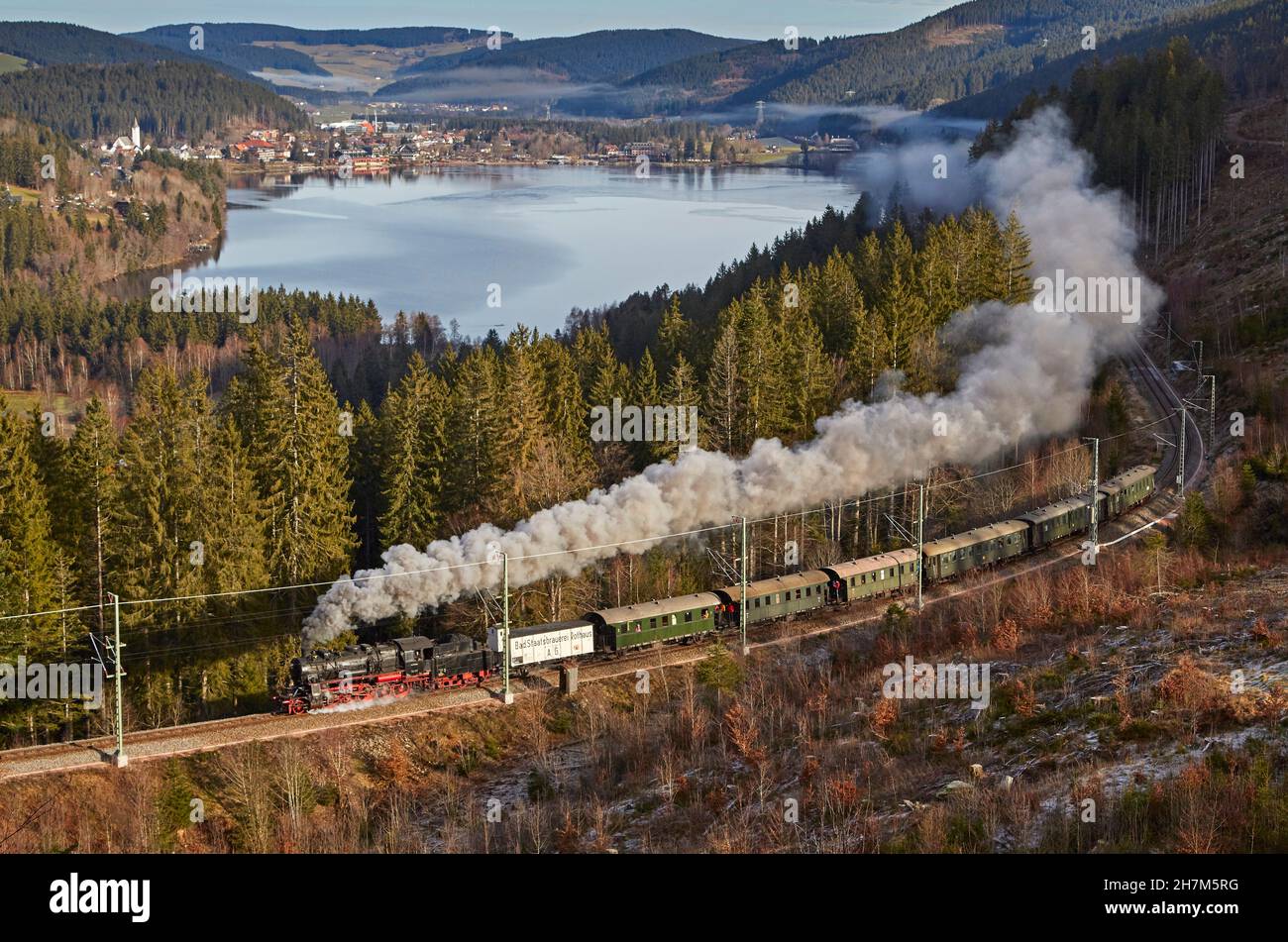 View over the Titisee with Drei-Seen-Bahn (historic steam train ...