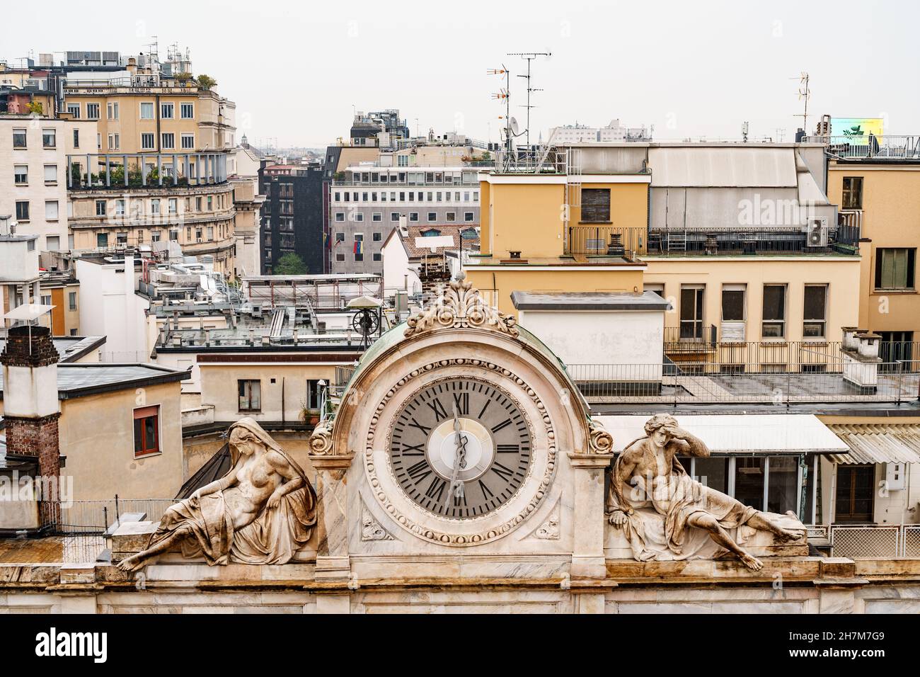 Sides have bas reliefs hi-res stock photography and images - Alamy