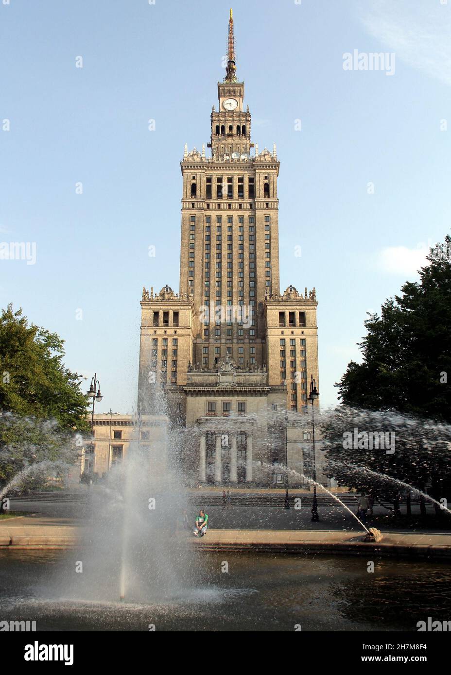 Stalins skyscraper in warsaw hi-res stock photography and images - Alamy