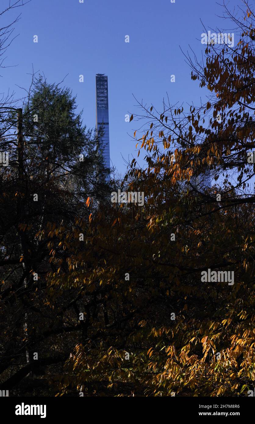 Billionaires’ Row, luxury skyscrapers along Central Park South in New ...