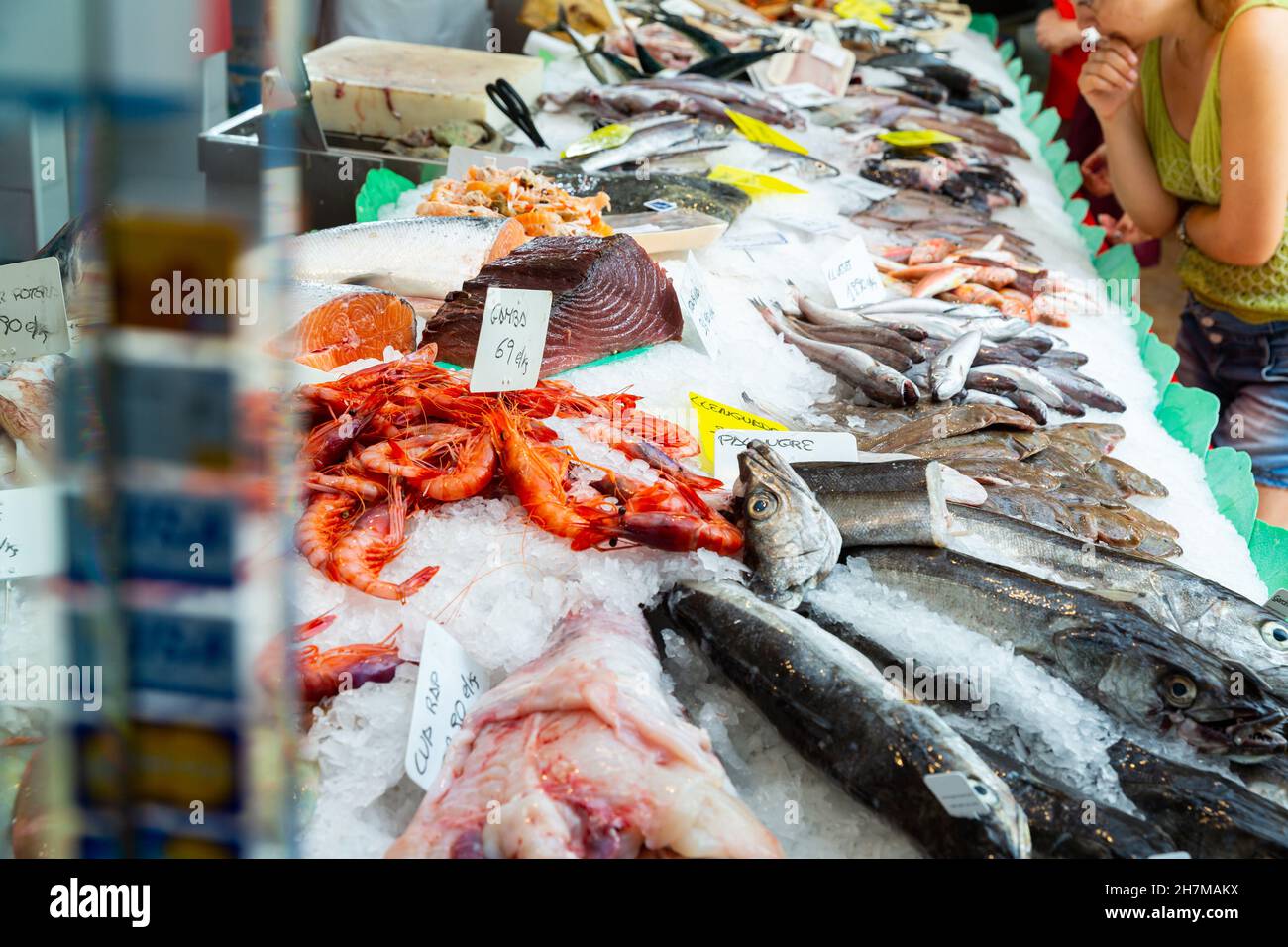 Shellfish assortment hi-res stock photography and images - Alamy