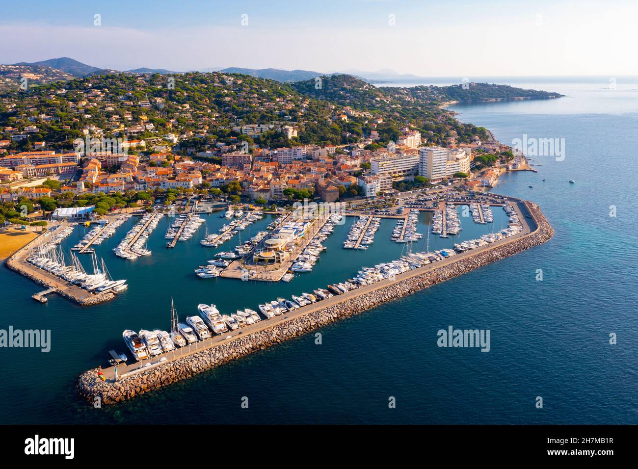 Sainte maxime beach hi-res stock photography and images - Alamy