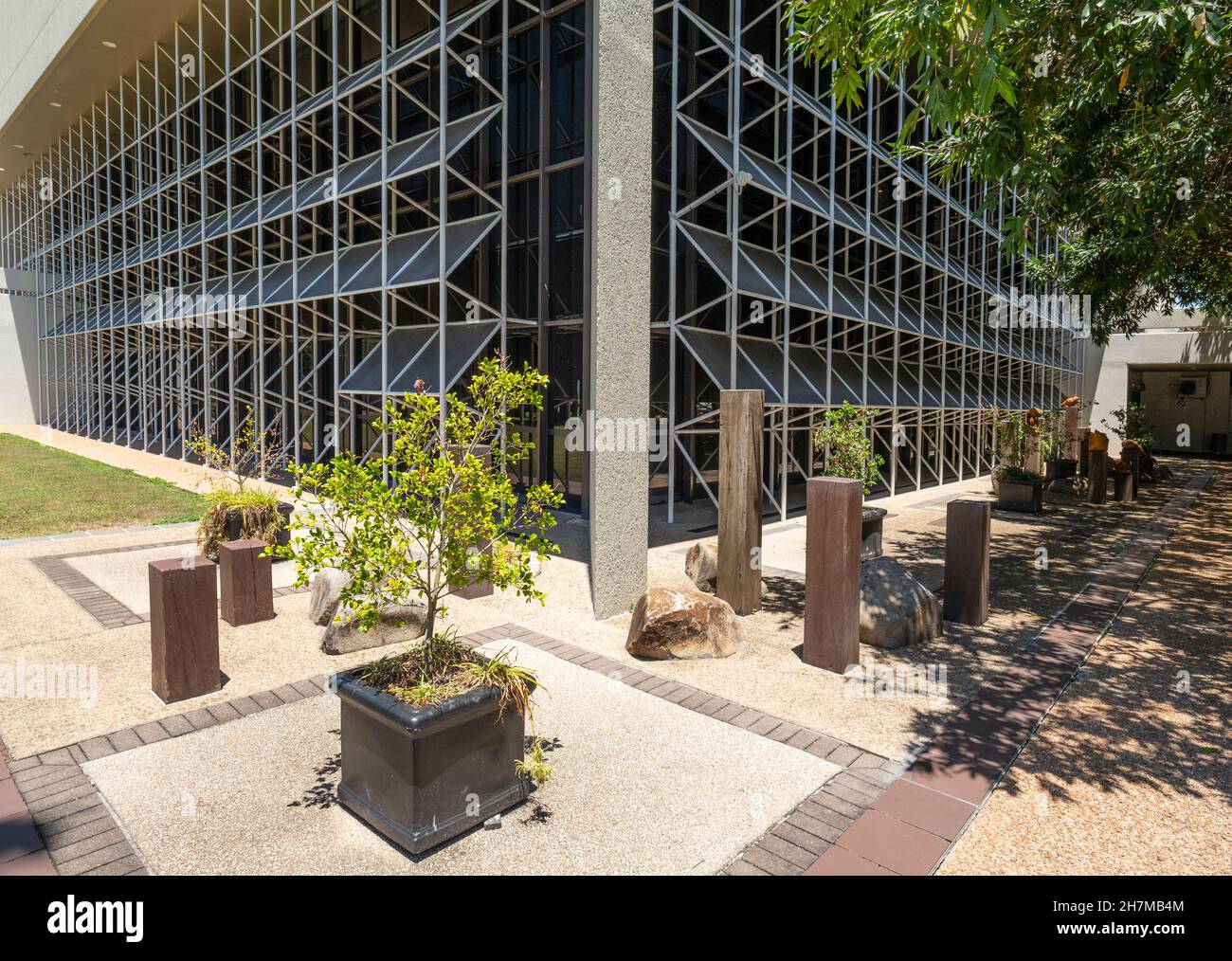 The Mackay Entertainment and Convention Centre (MECC) is the largest ...