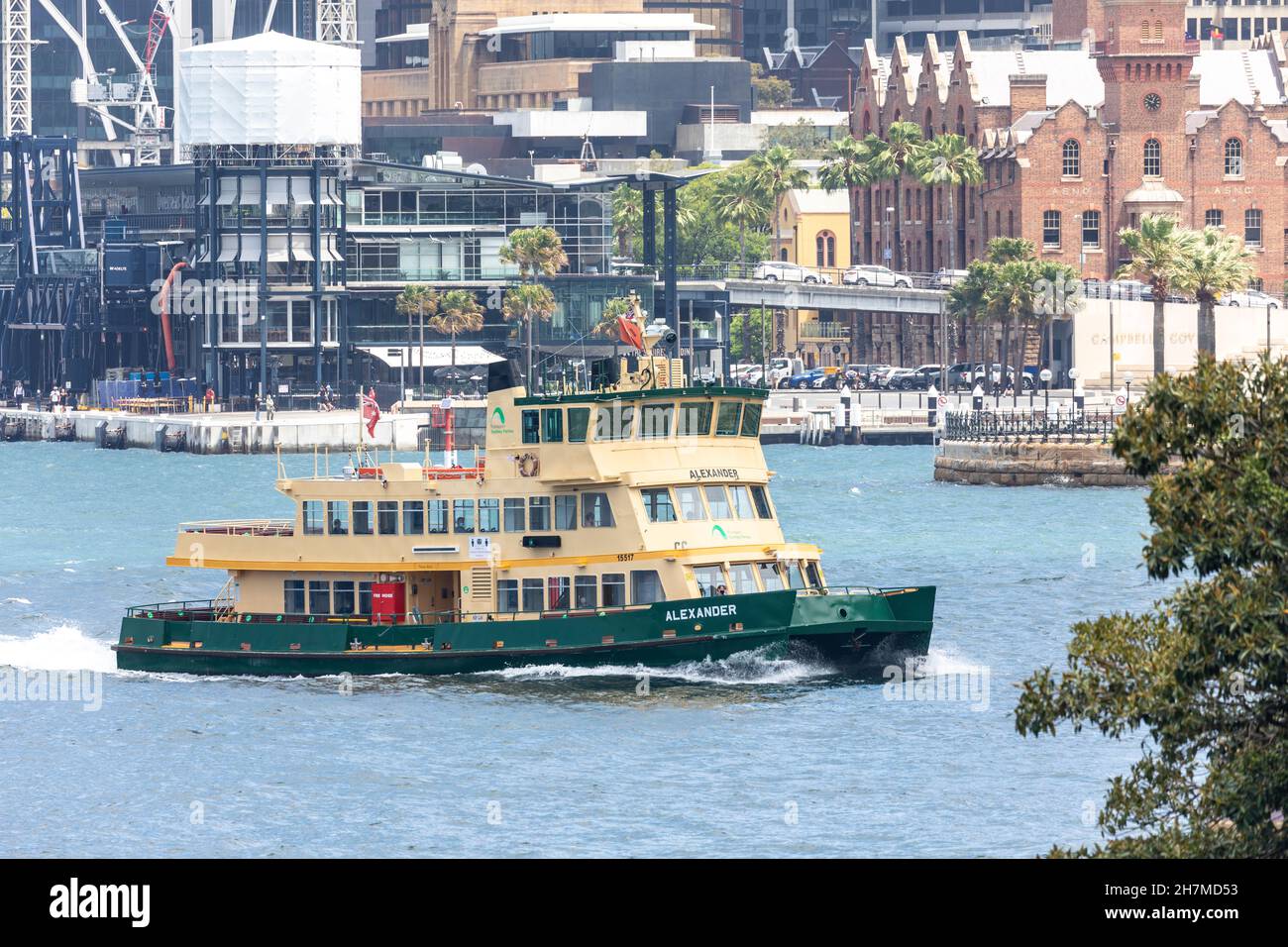 Sydney harbour ferries 2021 hi-res stock photography and images - Alamy