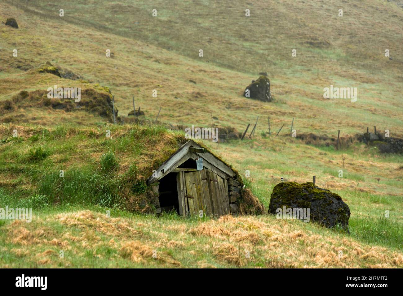 Turf farmhouse iceland hi-res stock photography and images - Alamy