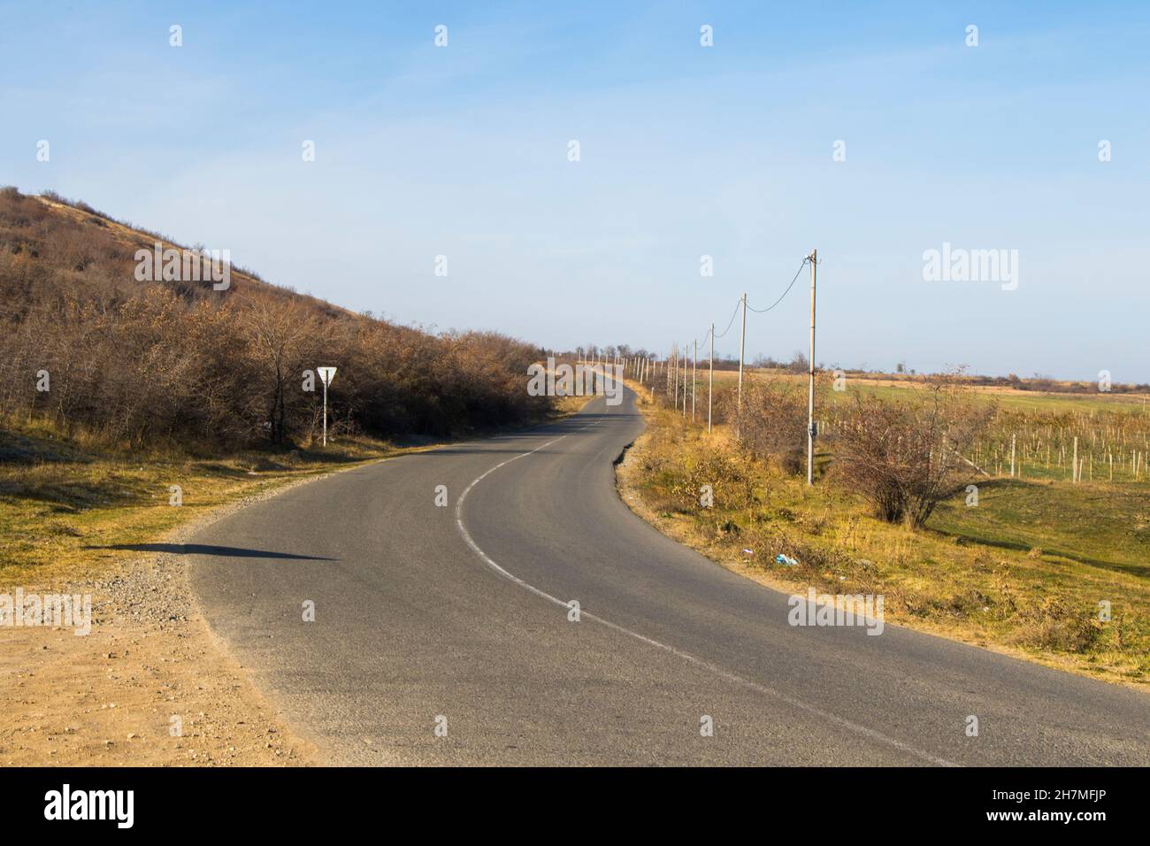 Highway and road view and landscape in Georgia Stock Photo - Alamy