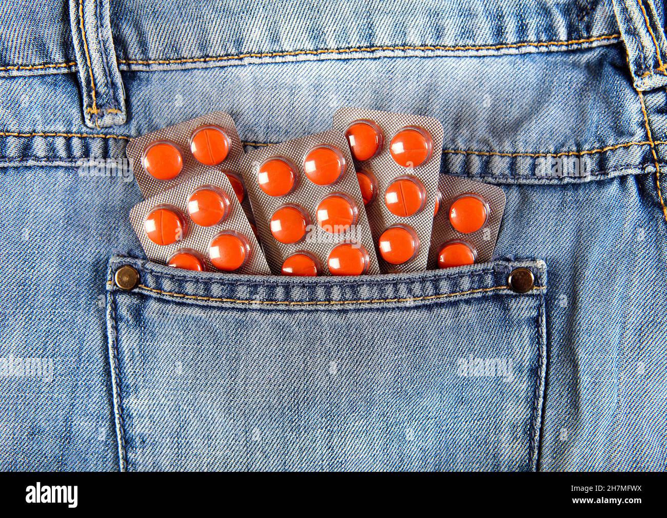 Pocket mat hi-res stock photography and images - Alamy