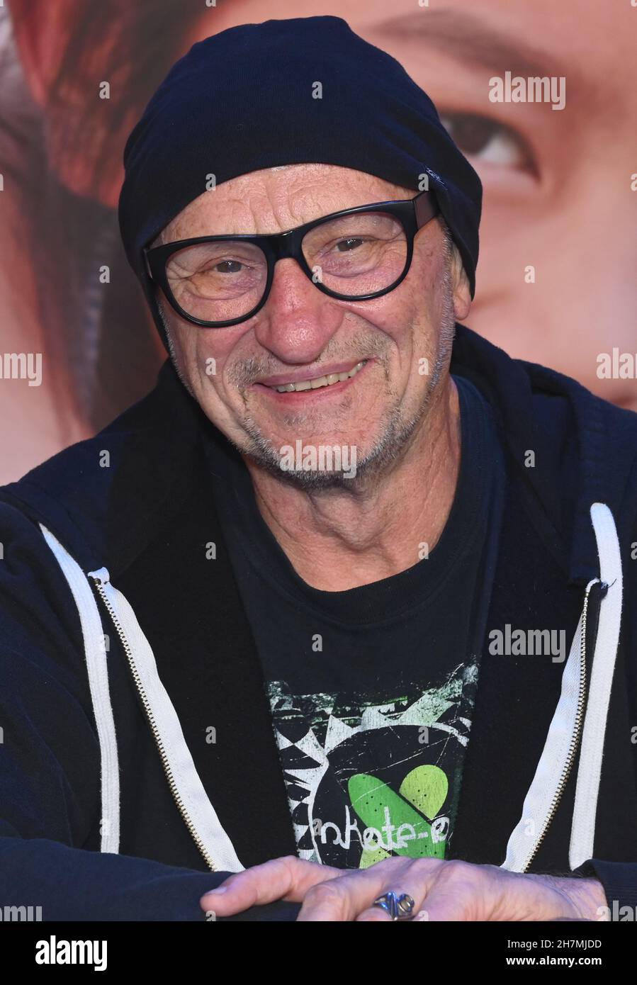 18 November 2021, North Rhine-Westphalia, Hürth: Entrepreneur Titus ...