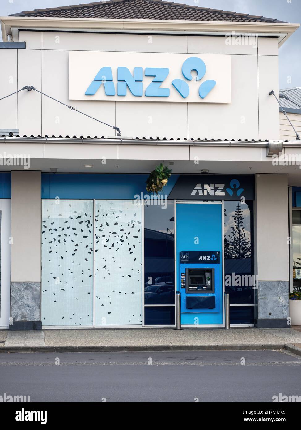 Bank sign anz hi-res stock photography and images - Alamy