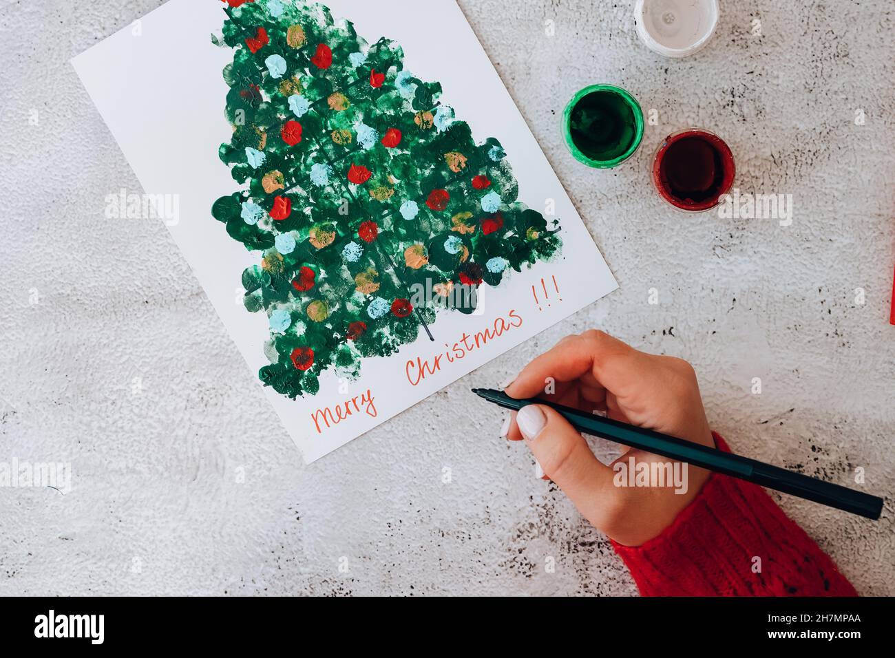 Children making card home hi-res stock photography and images - Alamy