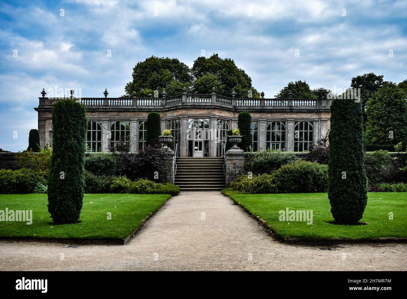 Disley hi-res stock photography and images - Alamy