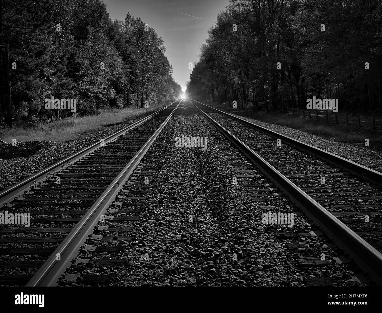 Railroad tracks in Black and White Stock Photo - Alamy