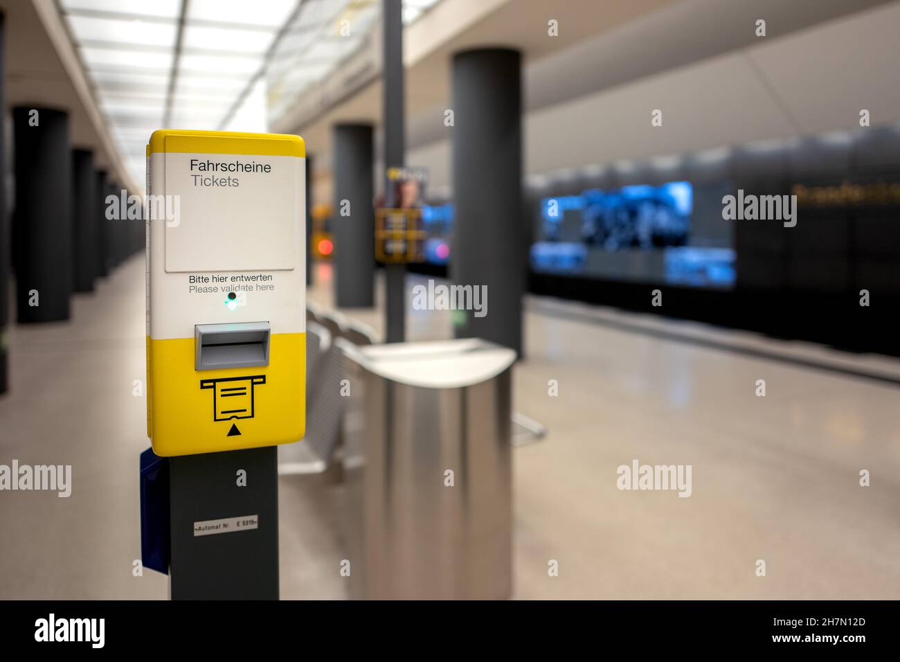 Public transport ticket vending machine hi-res stock photography and ...
