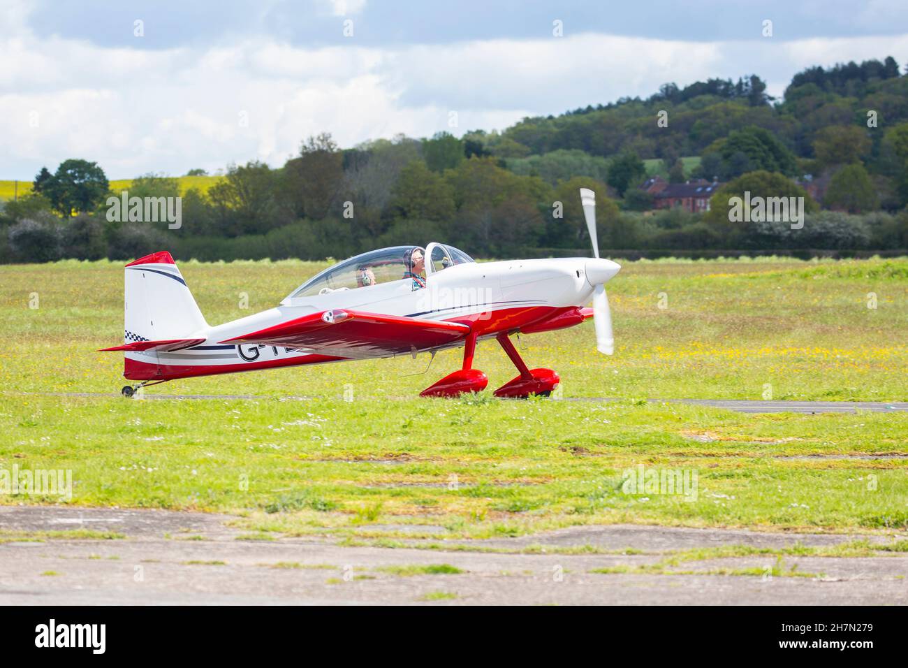 Small aeroplane ready for take-off on a small airfield Stock Photo - Alamy