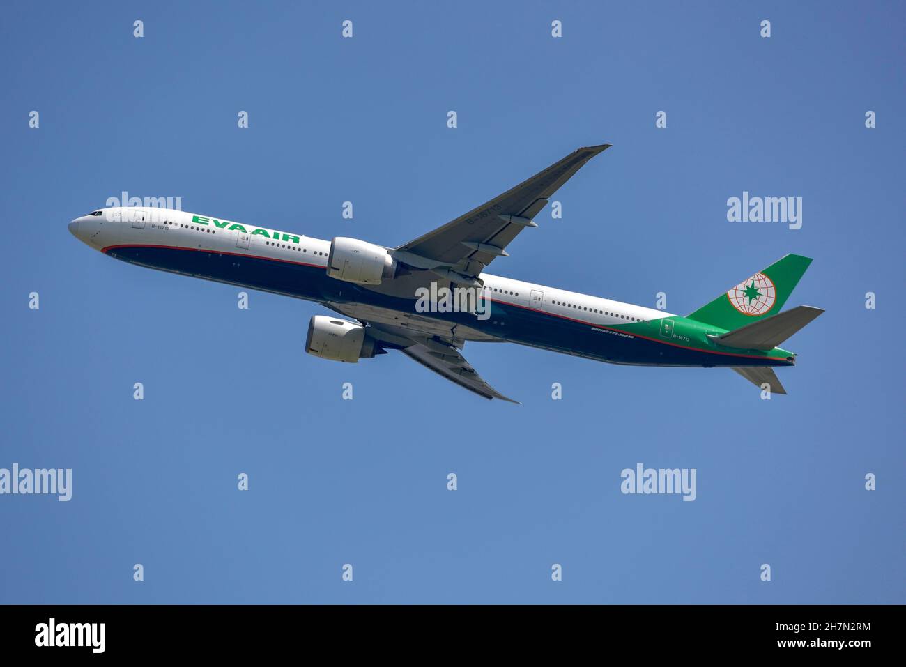 Aircraft EVA Airways Boeing 777-300, B-16713 Stock Photo - Alamy