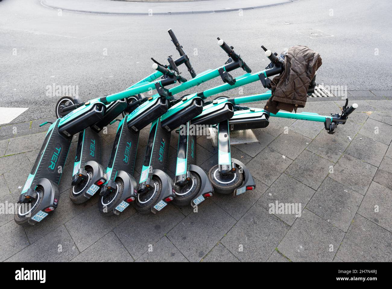 Fallen scooter hi-res stock photography and images - Alamy