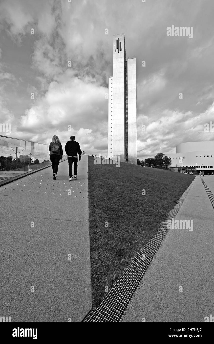 The green roof of the Koe Bogen II. A walkable, triangular lawn in the ...