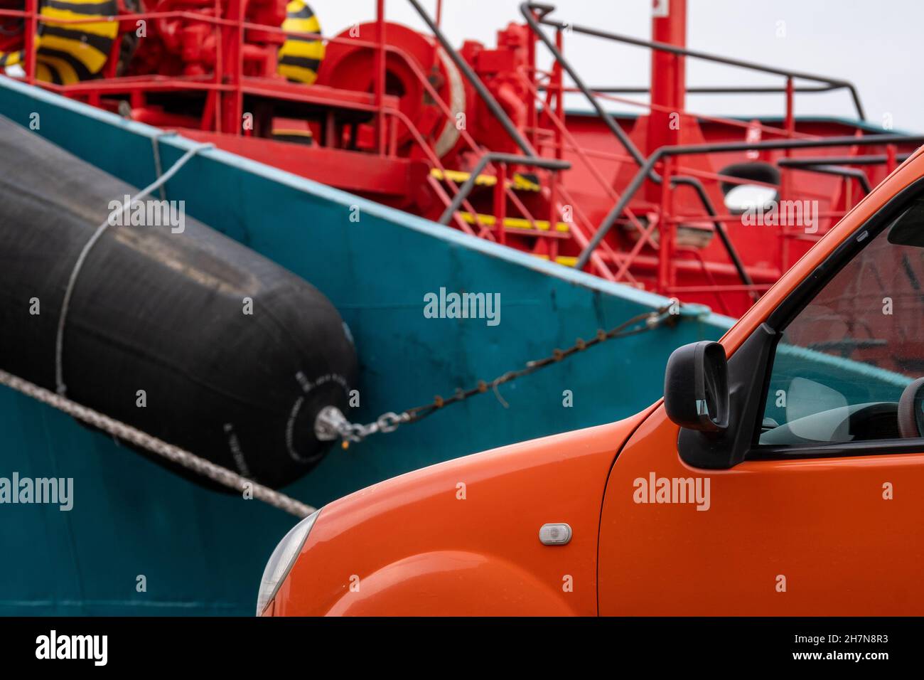 Car port ship hi-res stock photography and images - Alamy