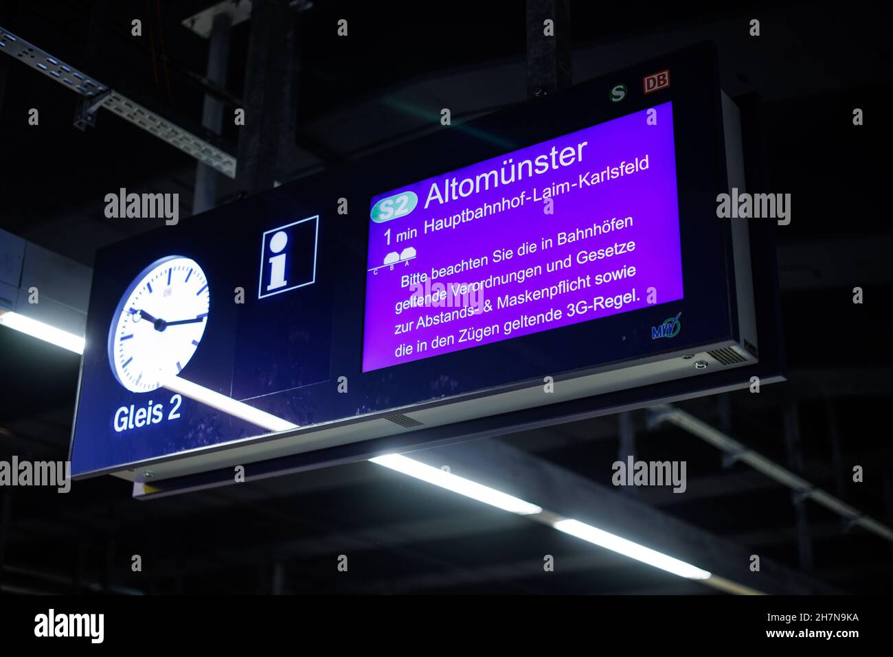 Munich, Germany. 24th Nov, 2021. On a display board on the S-Bahn track ...